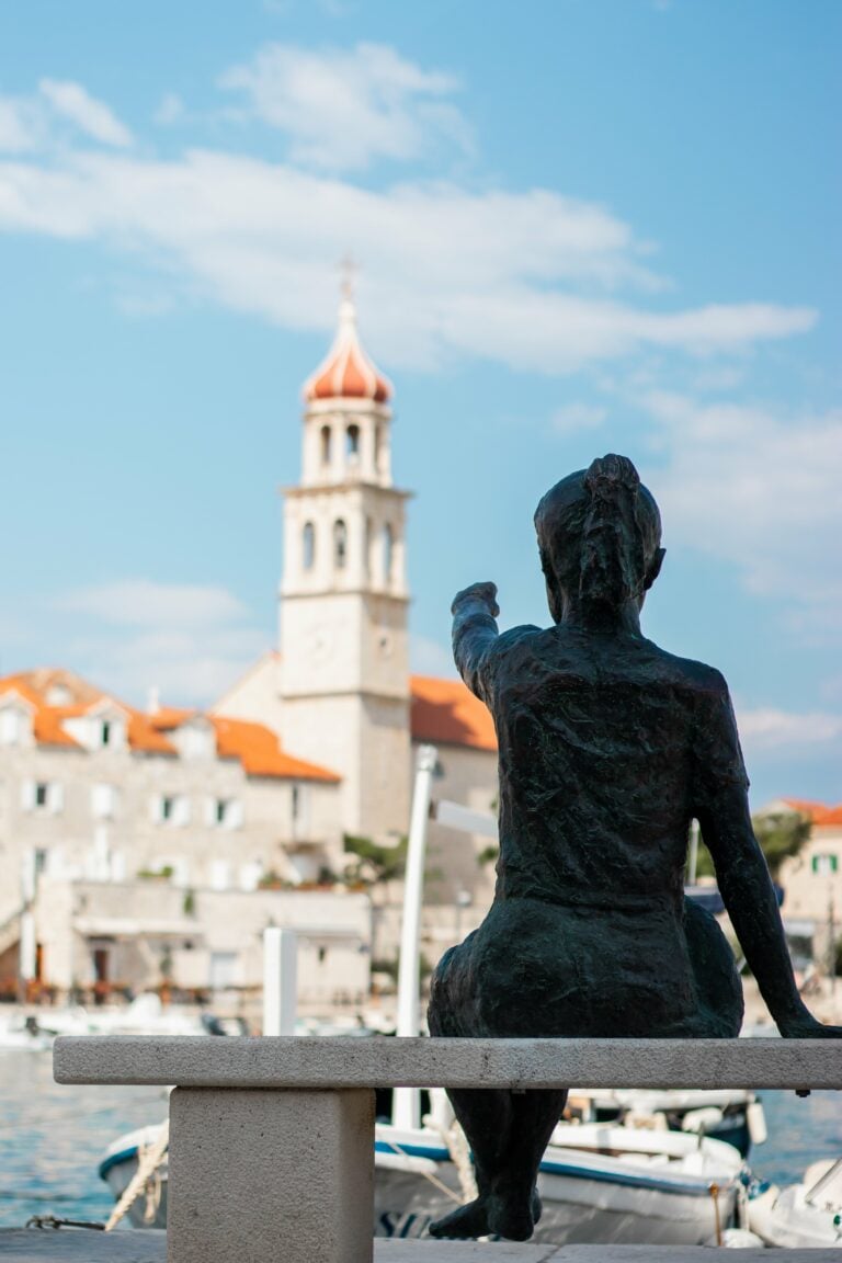 Starigrad - The official site of the Tourist Board Split-Dalmatia County