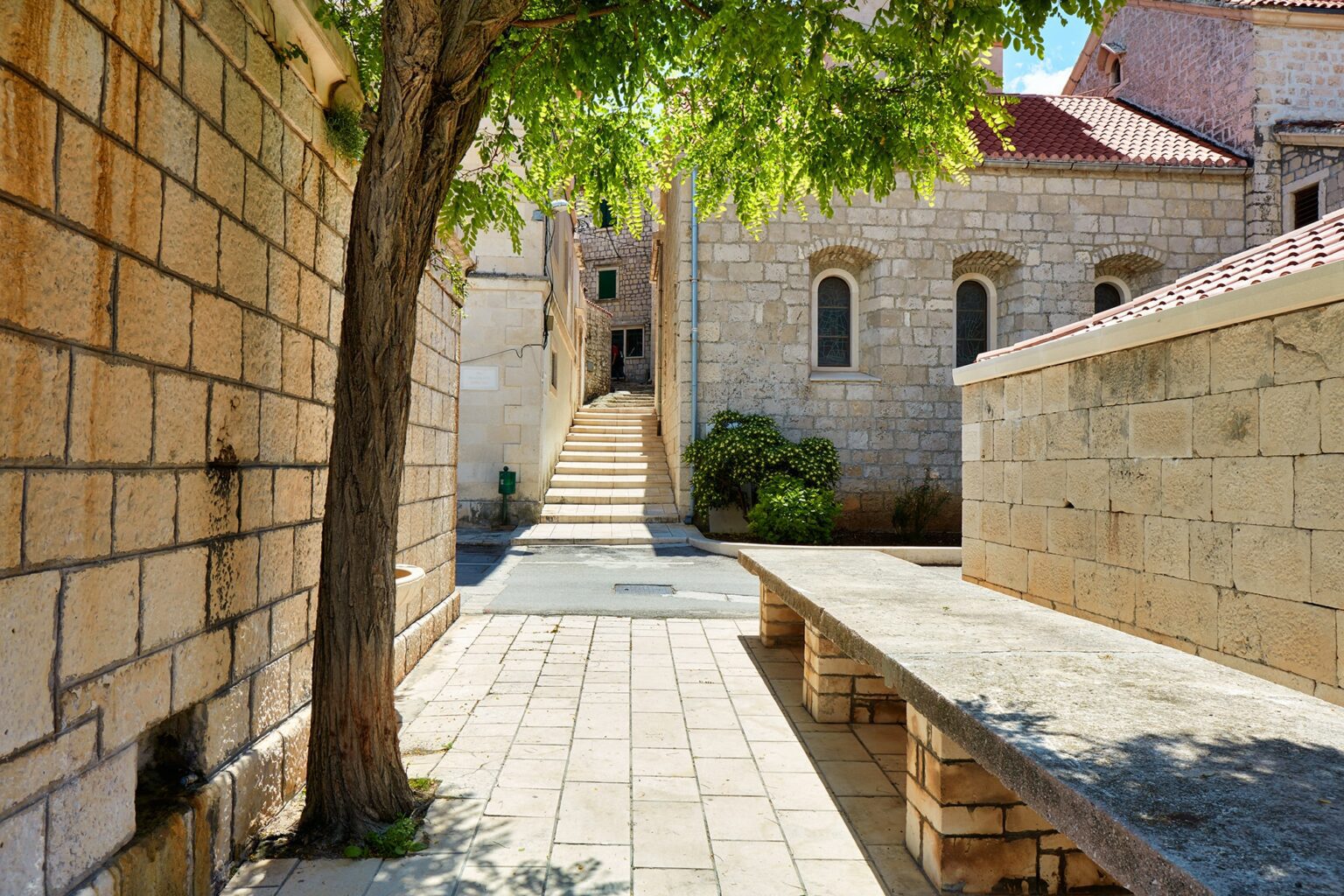 Pučišća - The official site of the Tourist Board Split-Dalmatia County