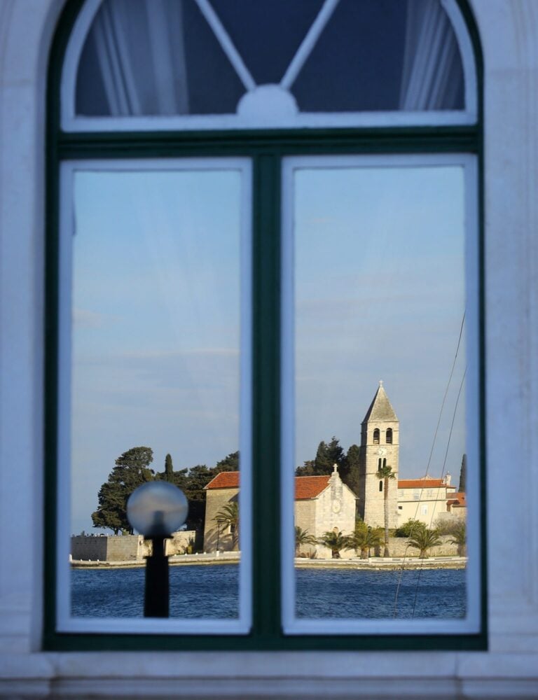 Komiža - The official site of the Tourist Board Split-Dalmatia County