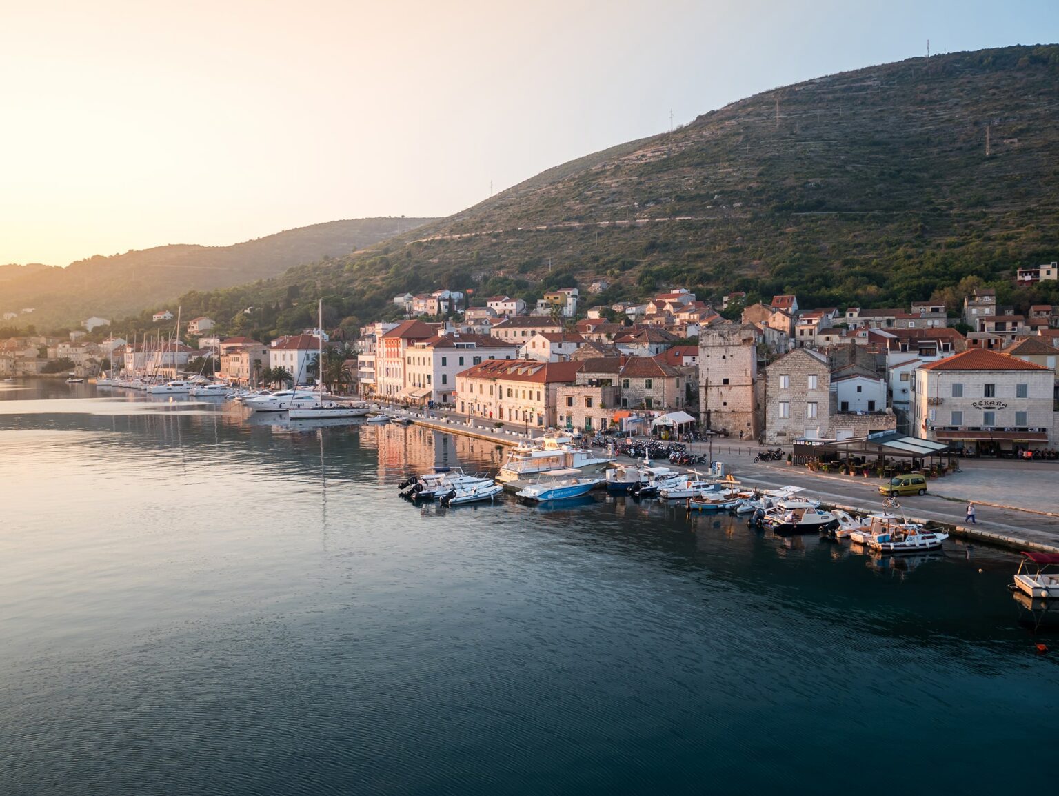 Vis - The official site of the Tourist Board Split-Dalmatia County